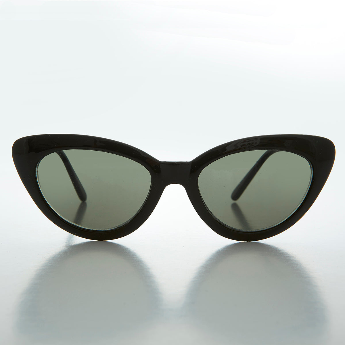 Cat Eye – Sunglass Museum