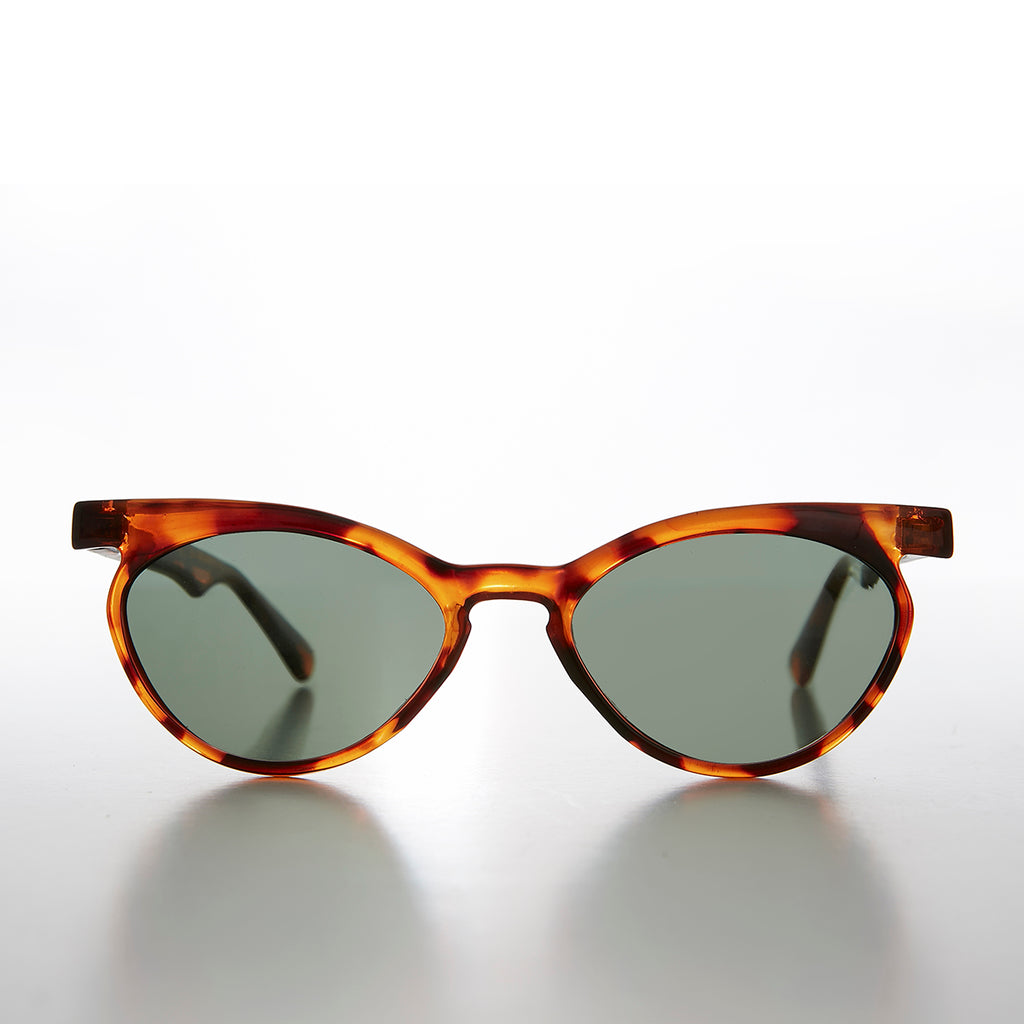 Cat Eye – Sunglass Museum